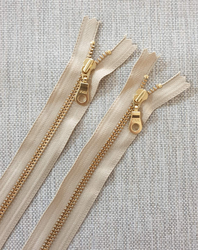 YKK Metal Zip Khaki Donut Pull - Colour 010 Gold – Thread Candy